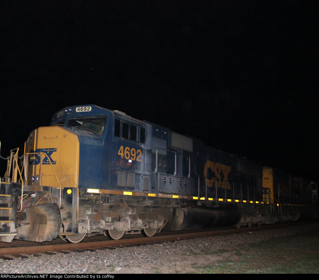 CSX 4692